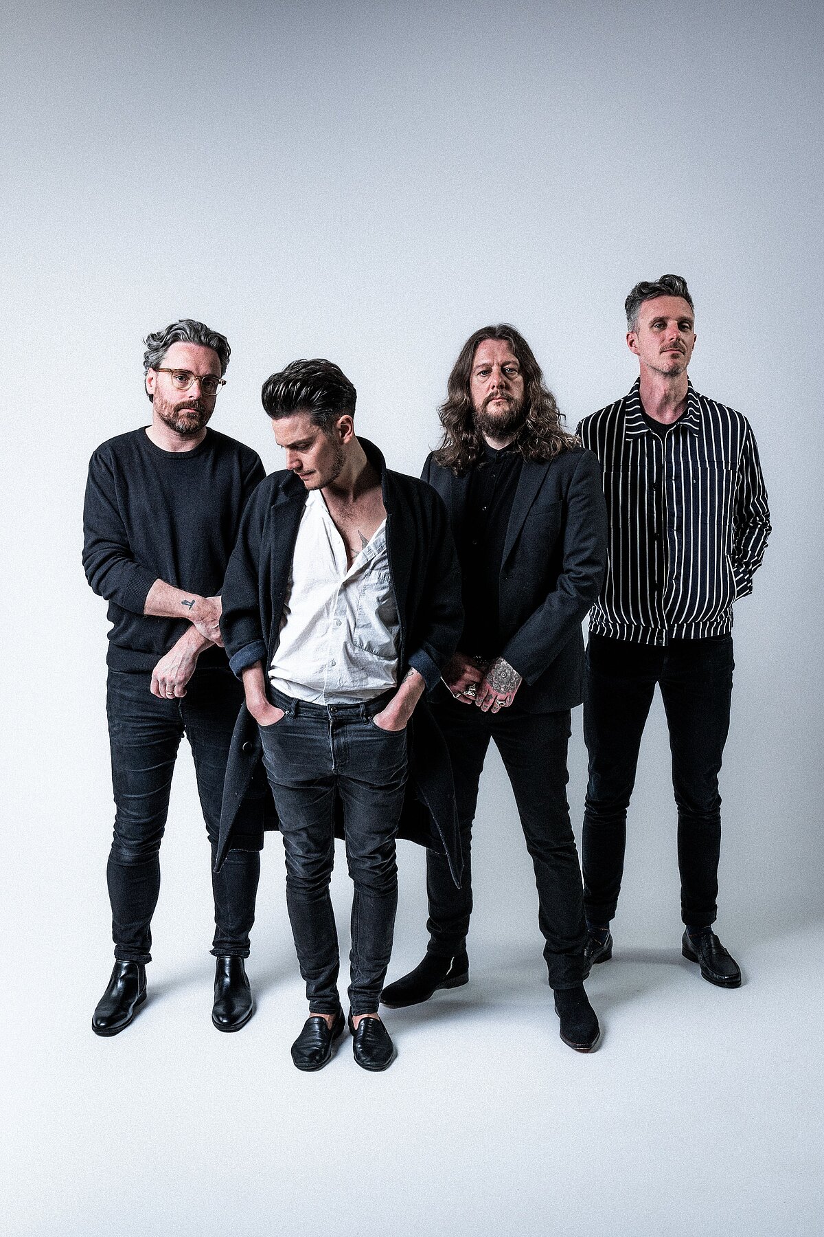 THE SLOW SHOW - friendlyfire.nl